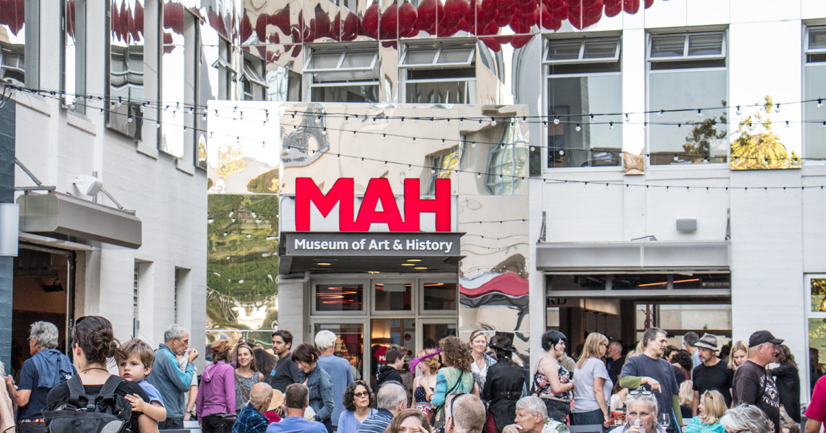 MAH / A Case Study by Cosmic / Cosmic